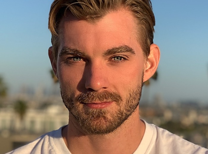 Dustin Lien - Foundr